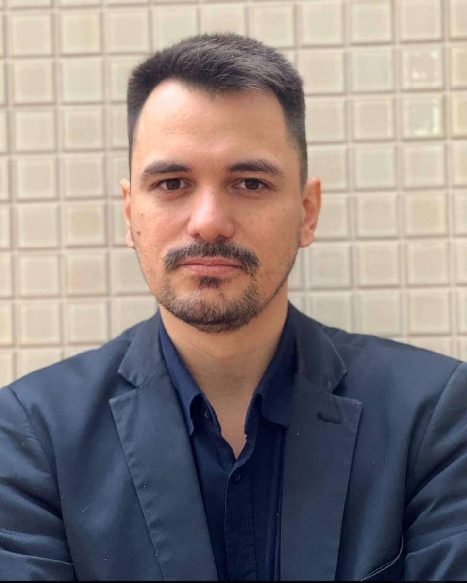 Rafael Machado te convida a conhecer um novo banco?