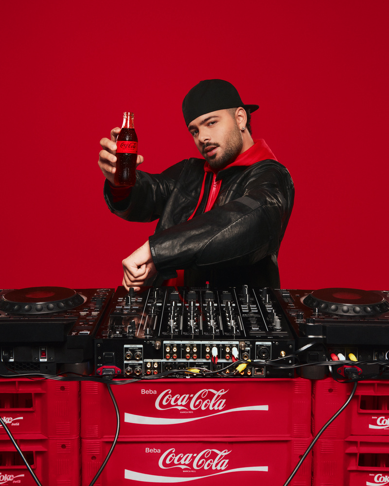 Coca-Cola promove experiência VIP no The Town e show exclusivo de Pedro ...