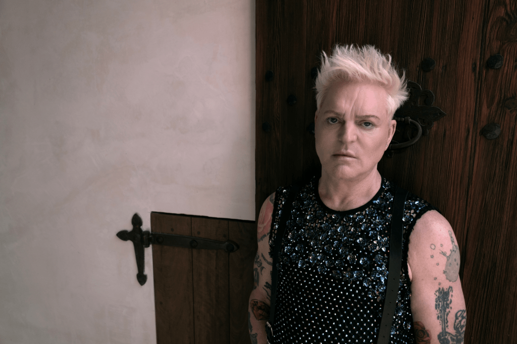 ANDY BELL: A VOZ DO ERASURE NO QUALISTAGE 19 Janeiro no Qualistage